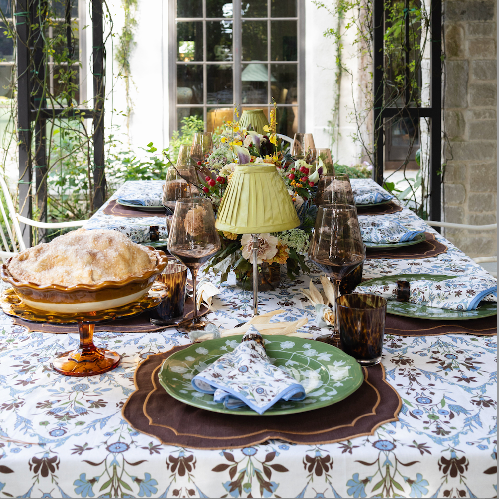 Tablecloths – Only on The Avenue